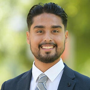 Alan Cortez Headshot | School of Business